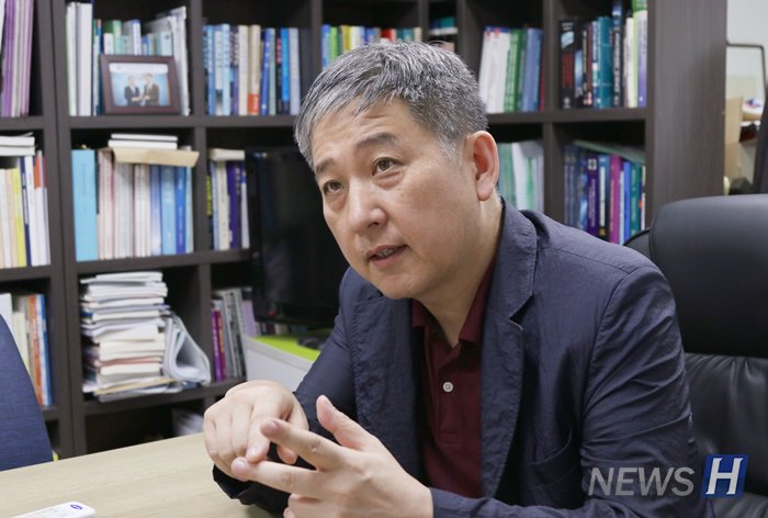 Professor Kim Ki-hyun, Laureate of the Science Technology And ...