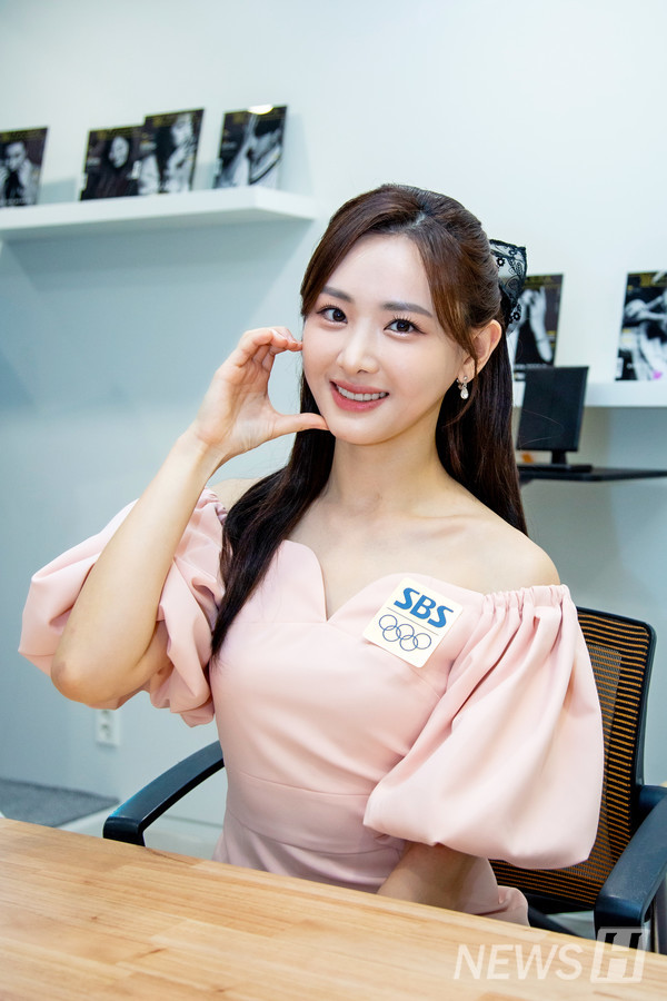 An Interview with All Round SBS Anchor Kim Da-young